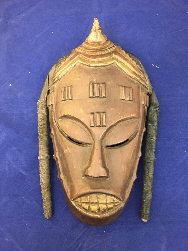 Mukudj Tourist-Trade Mask and Kifwebe Mask: Researched and Conserved by ...