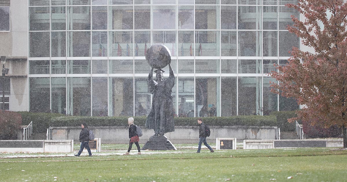 Dr. Christopher Lynch publishes new book on Machiavelli - Reynolds ...